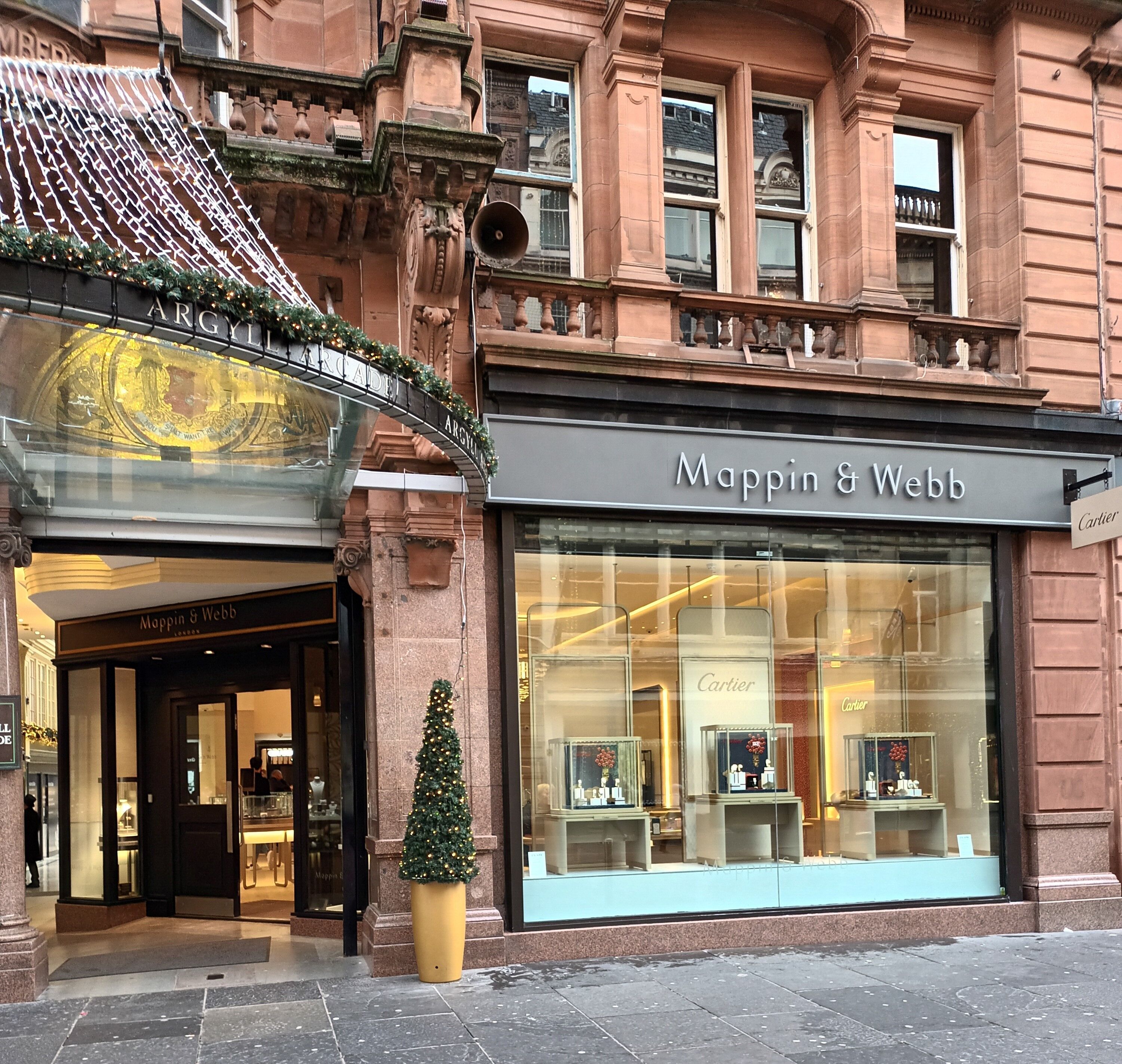 Mappin and Webb re-opens refurbished and expanded showroom in Glasgow ...
